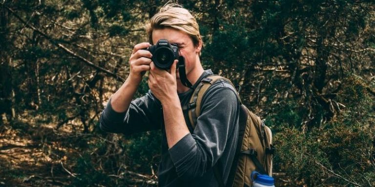 Best Camera Straps for Hiking (Top 3 Choices in 2021)