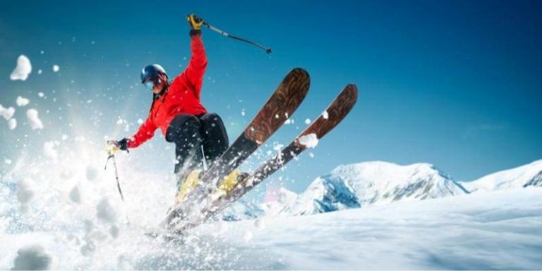 7 Best GoPro Mounts for Skiing & Snowboarding in 2024